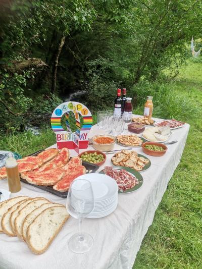 Picnic en el Valle de Araitz - Planes | Visit Navarra - Web Oficial de ...