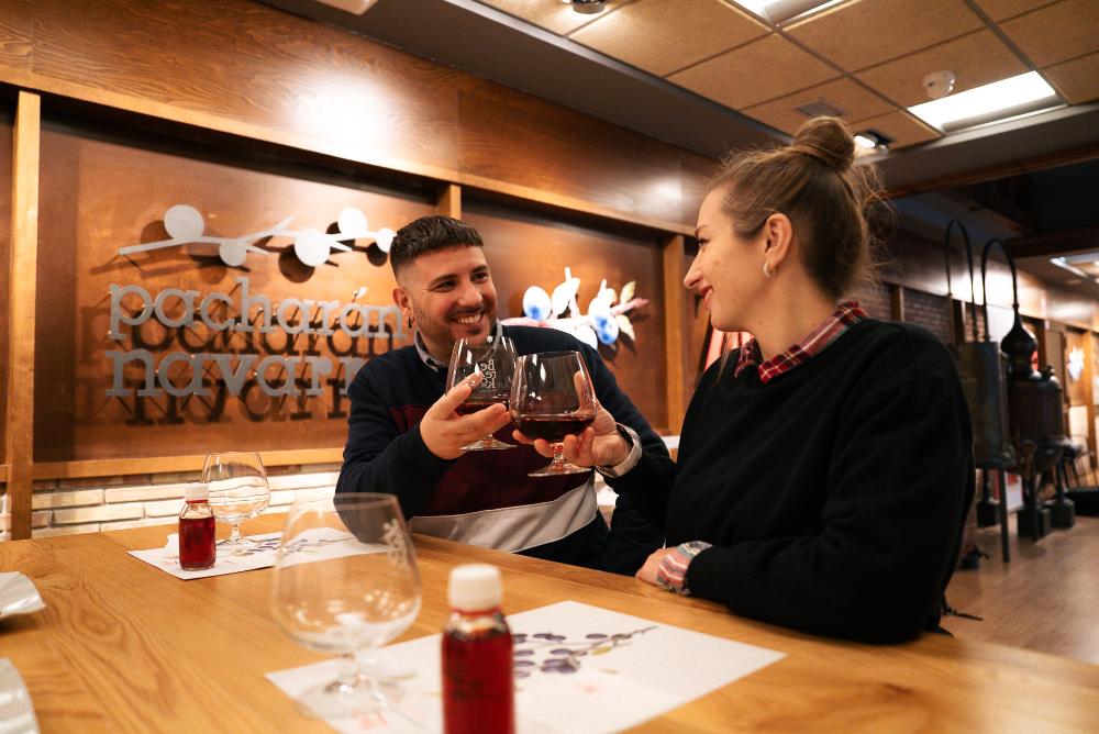 Pacharán, el licor navarro que tienes que descubrir | Visit Navarra